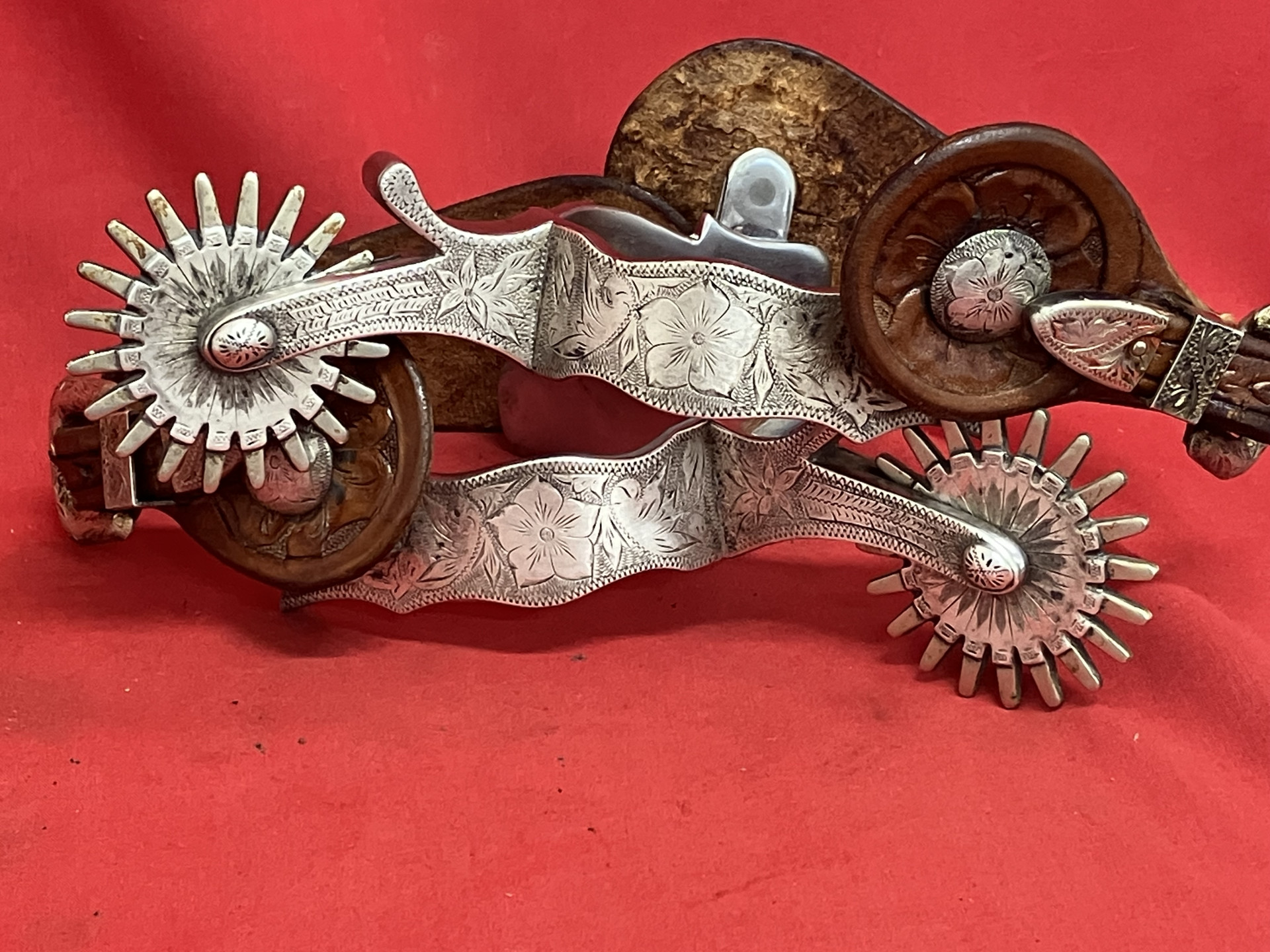 COLLECTIBLE CROCKETT FANCY SPURS